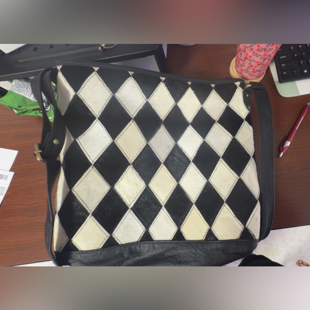 Black And White Checkered Shoulder Bag - Gem